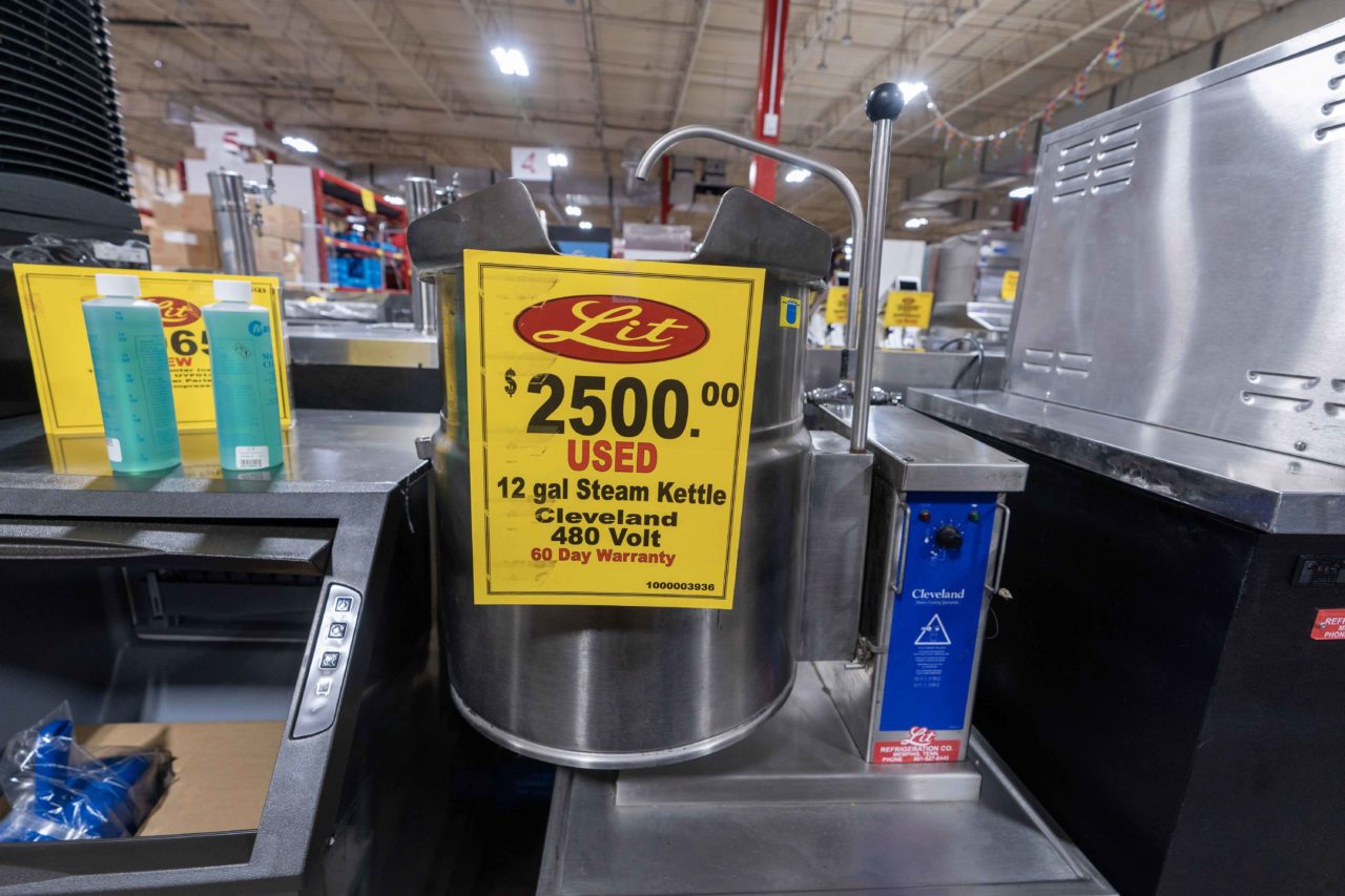 Used Tilt Kettle – Counter-Type - Lit Restaurant Supply